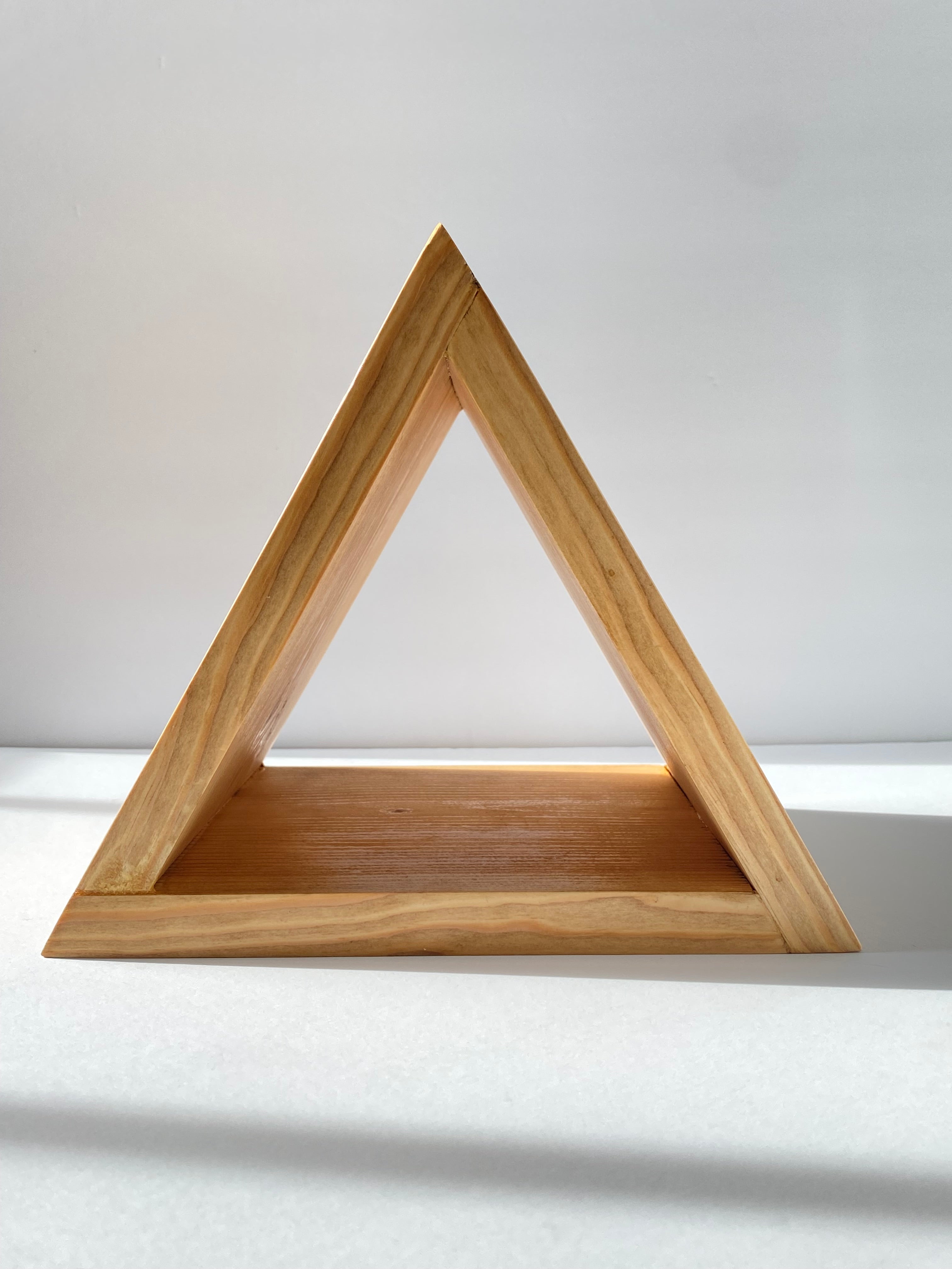 Natural Wood Triangle Book Stand - Large – Ris Woodworks LLC